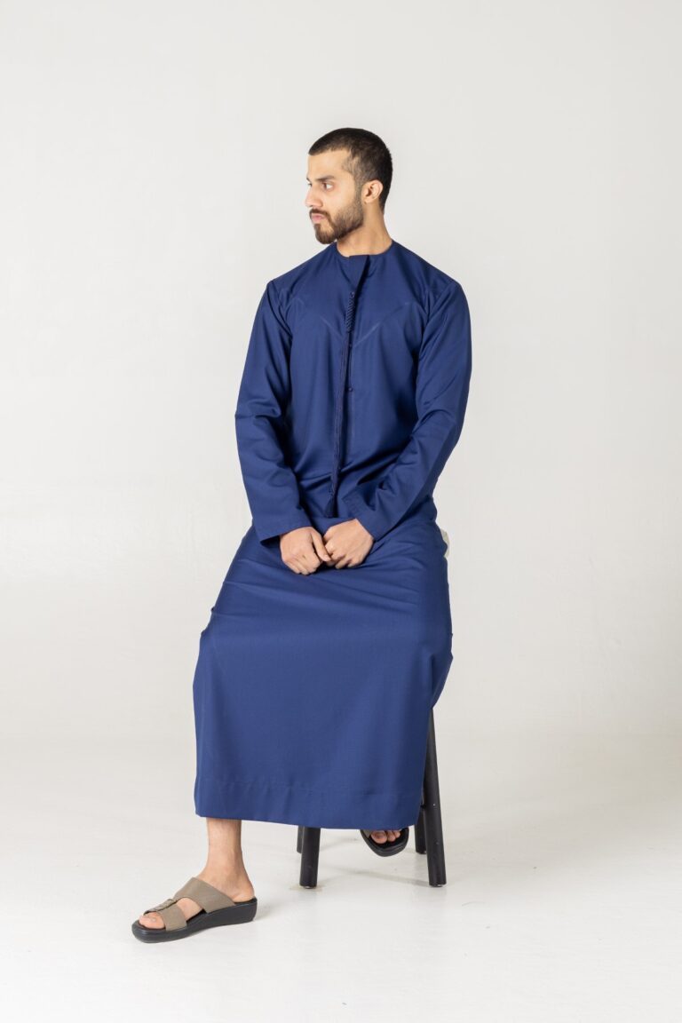 Authentic Emirati Omani Kandora, Kandura, Dishdasha